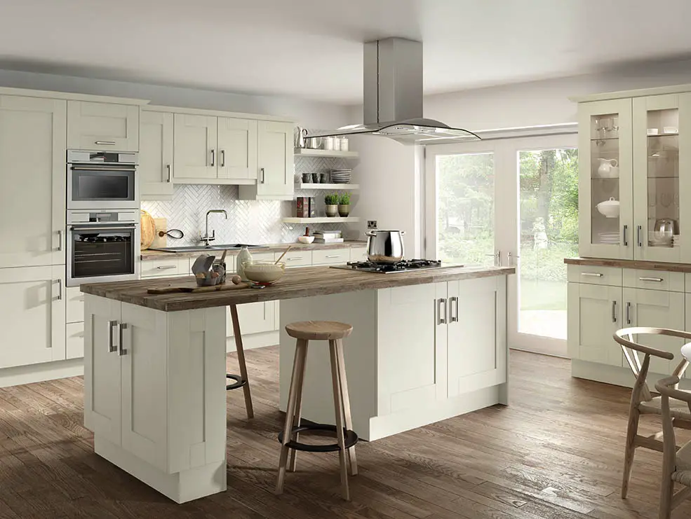 Brochure Request - Ultimate Kitchens